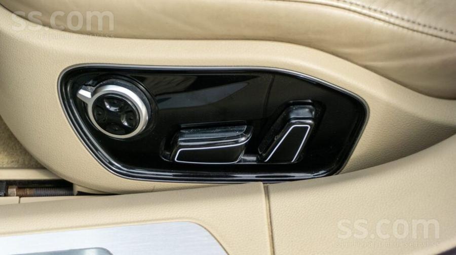 Balts Audi A8 2016 Rīga, ar dzinēja tilpumu 3.00 L un nobraukumu 189 tūkst. km par 17490 €, foto 32 vietnē AUTOMOTO.COM.LV