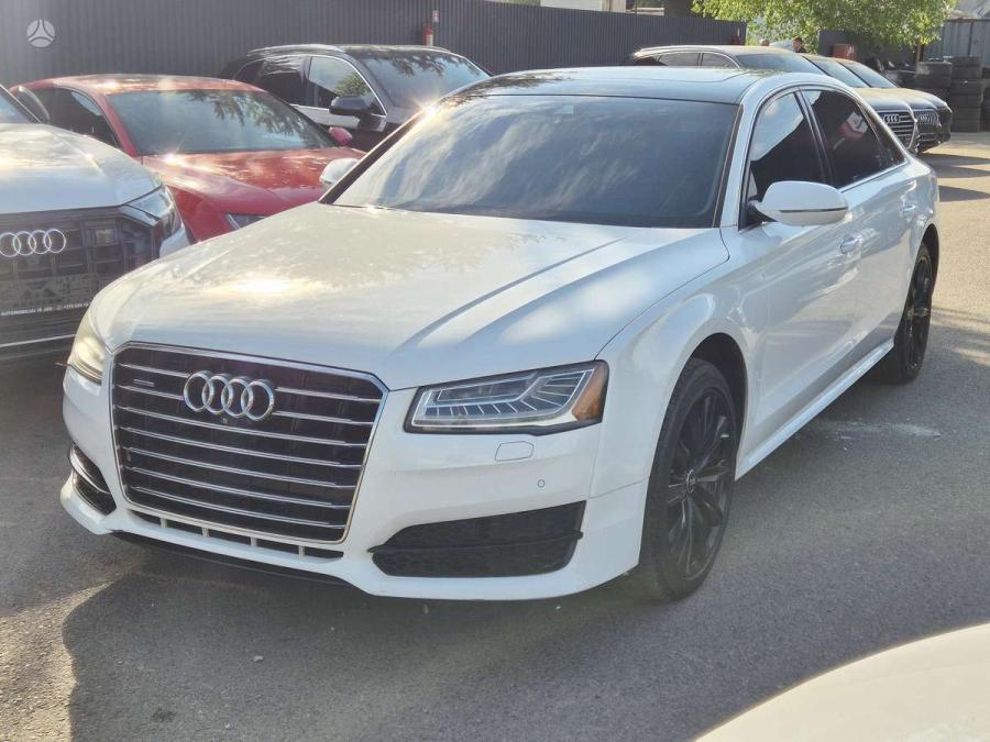 Balts Audi A8 2017 Viļņa, ar dzinēja tilpumu 3.00 L un nobraukumu 100 tūkst. km par 17400 €, foto 3 vietnē AUTOMOTO.COM.LV