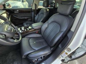 Balts Audi A8 2017 Viļņa, ar dzinēja tilpumu 3.00 L un nobraukumu 100 tūkst. km par 17400 €, foto 9 vietnē AUTOMOTO.COM.LV