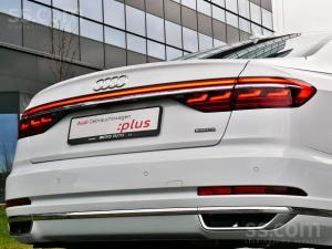 White Audi A8 2018 in Riga, with an engine capacity of 3.00 L and mileage of 83 thousand km for 45555 €, photo 12 on AUTOMOTO.COM.LV