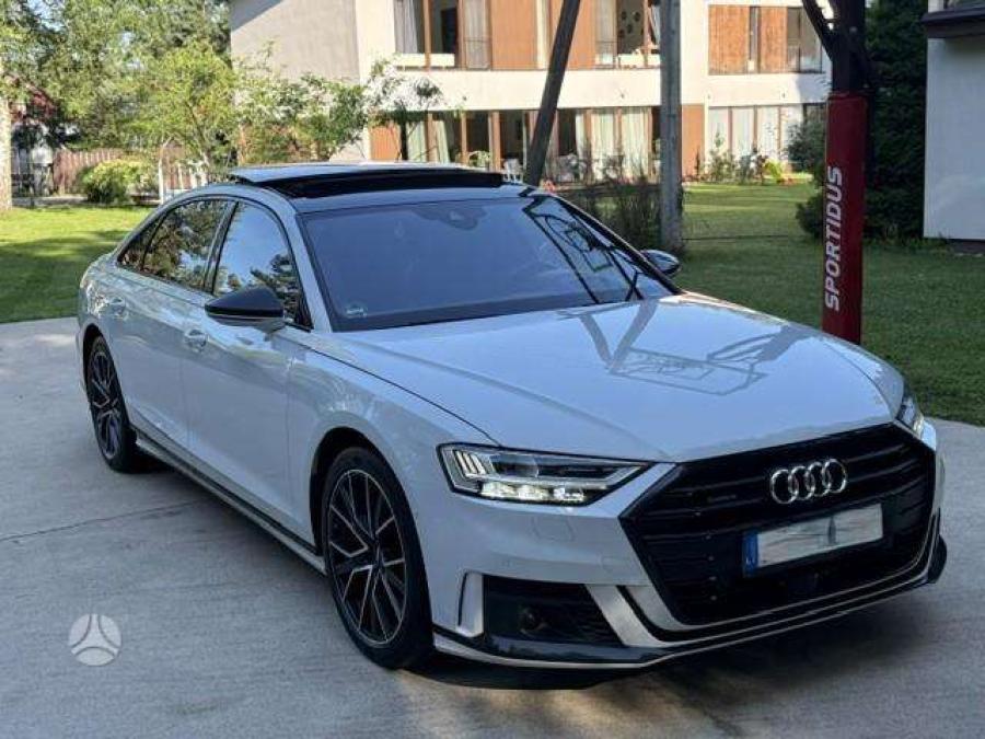White Audi A8 2019 in Vilnius, with an engine capacity of 2.97 L and mileage of 185 thousand km for 46700 €, photo 4 on AUTOMOTO.COM.LV