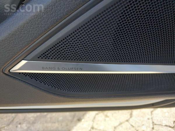 Balts Audi A8 2023 Rīga, ar dzinēja tilpumu 3.00 L un nobraukumu 139 tūkst. km par 48888 €, foto 9 vietnē AUTOMOTO.COM.LV