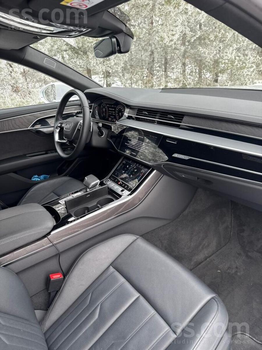 Balts Audi A8 2024 Liepāja, ar dzinēja tilpumu 3.00 L un nobraukumu 52 tūkst. km par 70000 €, foto 7 vietnē AUTOMOTO.COM.LV