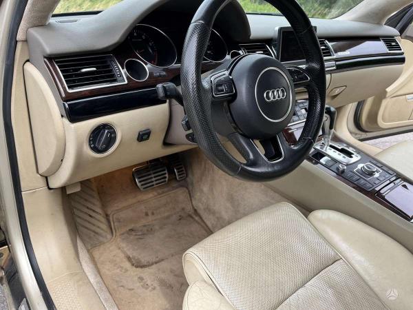 Yellow Audi A8 2005 in Kaunas, with an engine capacity of 4.17 L and mileage of 400 thousand km for 4500 €, photo 7 on AUTOMOTO.COM.LV