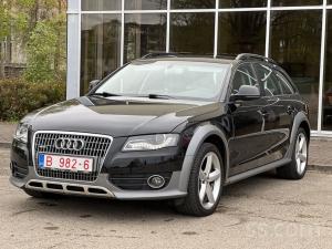 Black Audi Allroad 2011 in Jekabpils, with an engine capacity of 3.00 L and mileage of 246 thousand km for 7770 €, photo 4 on AUTOMOTO.COM.LV