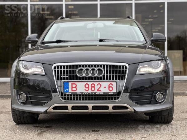 Melns Audi Allroad 2011 Jēkabpils, ar dzinēja tilpumu 3.00 L un nobraukumu 246 tūkst. km par 7770 €, foto 4 vietnē AUTOMOTO.COM.LV