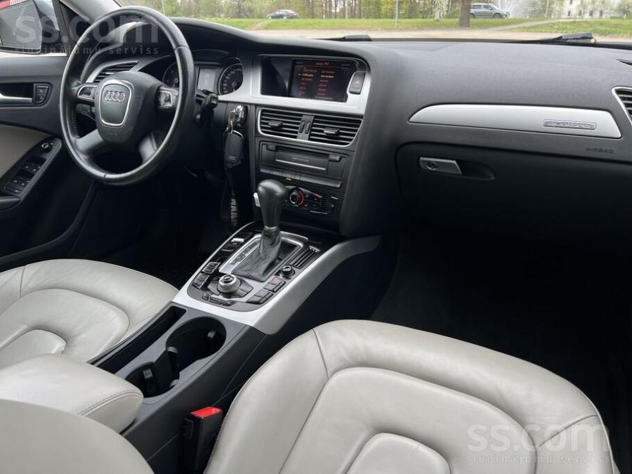 Black Audi Allroad 2011 in Jekabpils, with an engine capacity of 3.00 L and mileage of 246 thousand km for 7770 €, photo 20 on AUTOMOTO.COM.LV