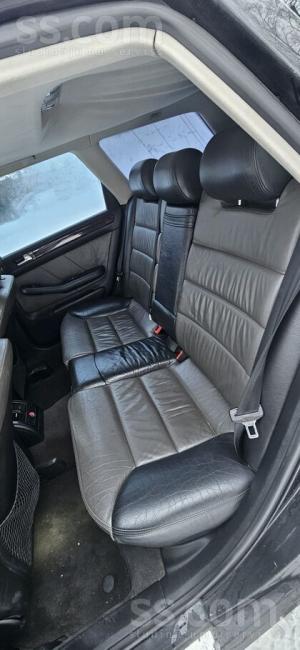 Melns Audi Allroad 2003 Rīga, ar dzinēja tilpumu 2.50 L un nobraukumu 348 tūkst. km par 3100 €, foto 10 vietnē AUTOMOTO.COM.LV