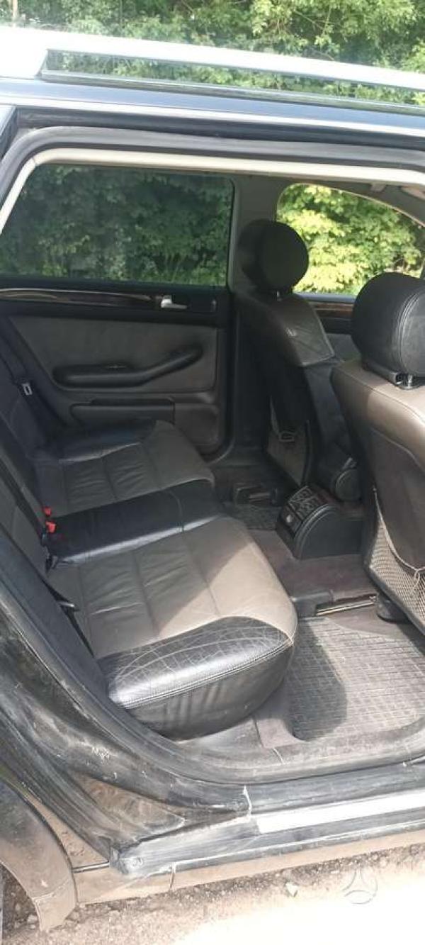 Melns Audi Allroad 2004 Viļņa, ar dzinēja tilpumu 2.50 L un nobraukumu 380 tūkst. km par 1799 €, foto 3 vietnē AUTOMOTO.COM.LV