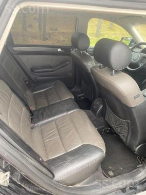 Black Audi Allroad 2005 in Riga, with an engine capacity of 2.50 L and mileage of 308 thousand km for 2200 €, photo 6 on AUTOMOTO.COM.LV