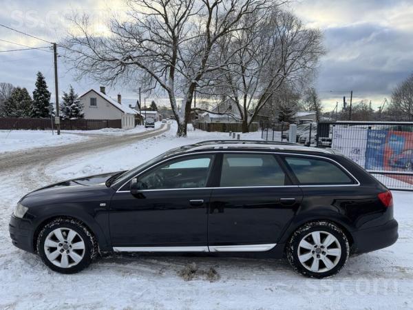 Black Audi Allroad 2006 in Ventspils, with an engine capacity of 3.00 L and mileage of 430 thousand km for 4200 €, photo 7 on AUTOMOTO.COM.LV