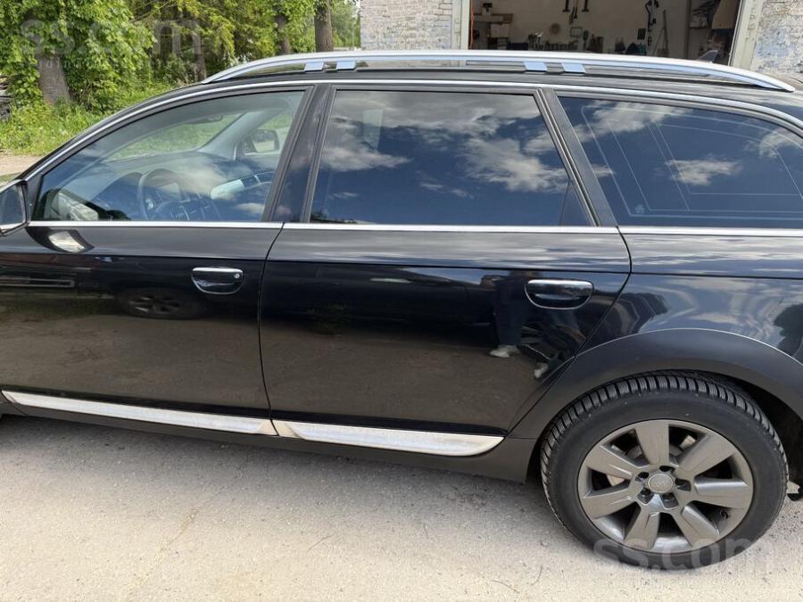 Melns Audi Allroad 2006 Rīga, ar dzinēja tilpumu 3.00 L un nobraukumu 250 tūkst. km par 4300 €, foto 4 vietnē AUTOMOTO.COM.LV