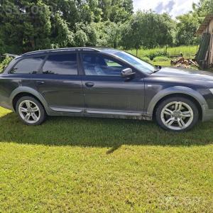 Melns Audi Allroad 2007 Aizkraukle, ar dzinēja tilpumu 3.00 L un nobraukumu 240 tūkst. km par 3000 €, foto 4 vietnē AUTOMOTO.COM.LV