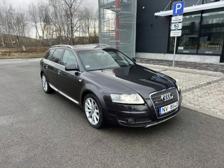 Melns Audi Allroad 2007 Rīga, ar dzinēja tilpumu 2.70 L un nobraukumu 276 tūkst. km par 2300 €, foto 3 vietnē AUTOMOTO.COM.LV