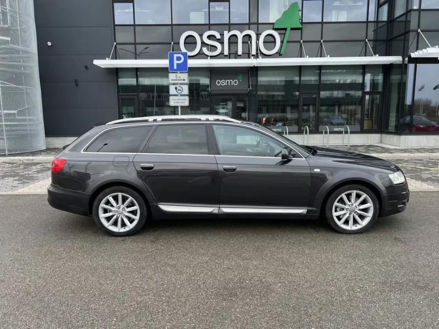 Melns Audi Allroad 2007 Rīga, ar dzinēja tilpumu 2.70 L un nobraukumu 276 tūkst. km par 2300 €, foto 5 vietnē AUTOMOTO.COM.LV