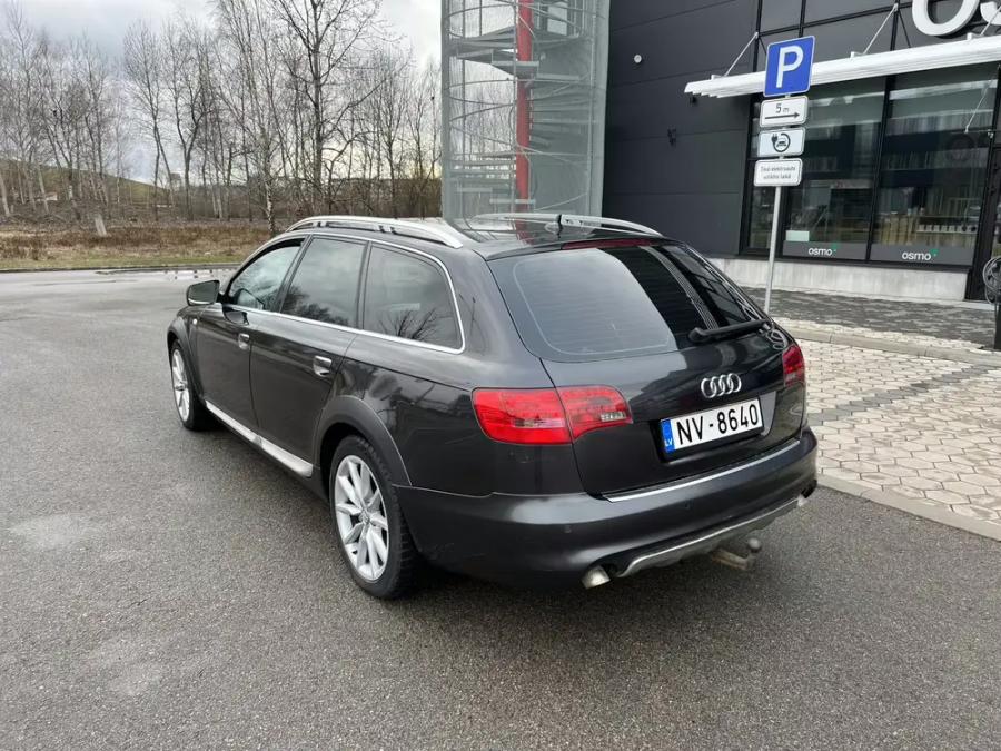 Melns Audi Allroad 2007 Rīga, ar dzinēja tilpumu 2.70 L un nobraukumu 276 tūkst. km par 2300 €, foto 6 vietnē AUTOMOTO.COM.LV
