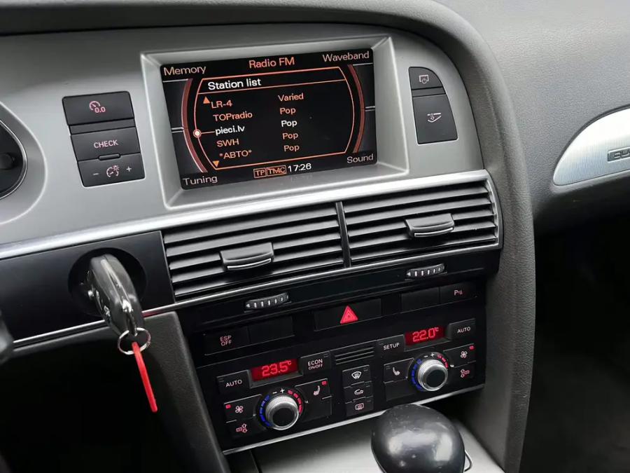 Melns Audi Allroad 2007 Rīga, ar dzinēja tilpumu 2.70 L un nobraukumu 276 tūkst. km par 2300 €, foto 12 vietnē AUTOMOTO.COM.LV