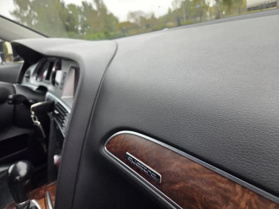 Black Audi Allroad 2007 in Jelgava, with an engine capacity of 0.00 L and mileage of 269 thousand km for 3350 €, photo 17 on AUTOMOTO.COM.LV