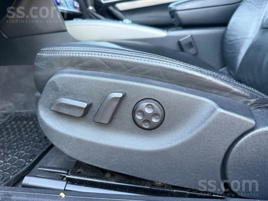 Melns Audi Allroad 2007 Rēzekne, ar dzinēja tilpumu 3.00 L un nobraukumu 442 tūkst. km par 4490 €, foto 12 vietnē AUTOMOTO.COM.LV