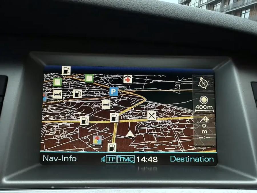 Melns Audi Allroad 2008 Rīga, ar dzinēja tilpumu 3.00 L un nobraukumu 358 tūkst. km par 3790 €, foto 22 vietnē AUTOMOTO.COM.LV