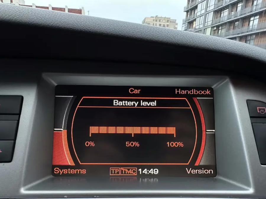 Melns Audi Allroad 2008 Rīga, ar dzinēja tilpumu 3.00 L un nobraukumu 358 tūkst. km par 3790 €, foto 24 vietnē AUTOMOTO.COM.LV