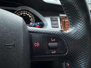 Melns Audi Allroad 2008 Rīga, ar dzinēja tilpumu 3.00 L un nobraukumu 358 tūkst. km par 3790 €, foto 26 vietnē AUTOMOTO.COM.LV