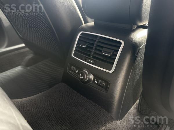 Melns Audi Allroad 2008 Rīga, ar dzinēja tilpumu 3.00 L un nobraukumu 355 tūkst. km par 4250 €, foto 9 vietnē AUTOMOTO.COM.LV