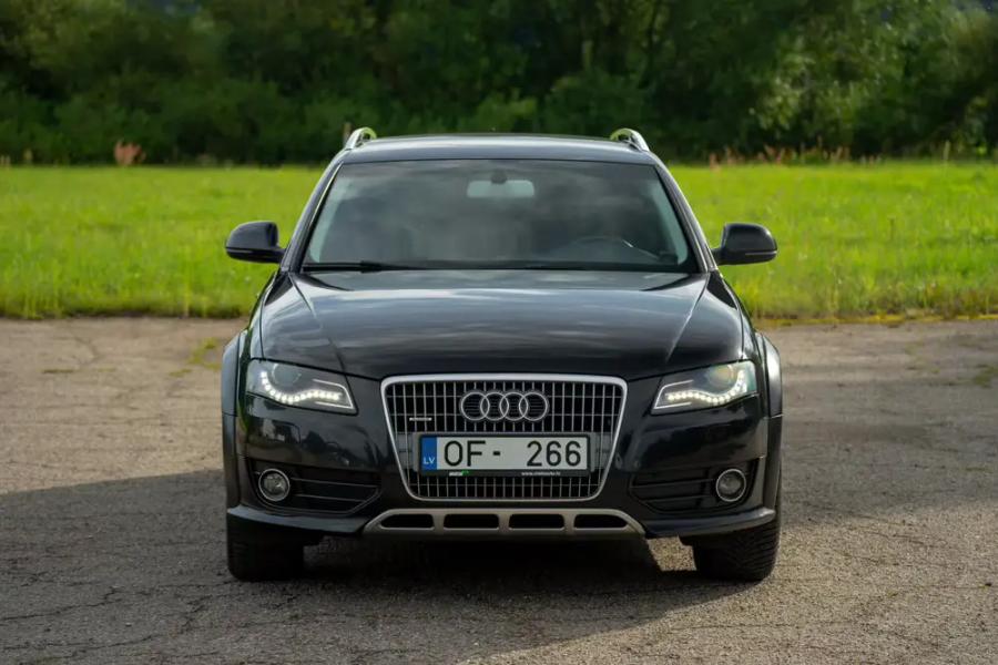 Black Audi Allroad 2009 in Liepaja, with an engine capacity of 2.00 L and mileage of 303 thousand km for 6800 €, photo 7 on AUTOMOTO.COM.LV