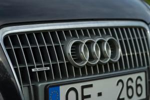 Black Audi Allroad 2009 in Liepaja, with an engine capacity of 2.00 L and mileage of 303 thousand km for 6800 €, photo 10 on AUTOMOTO.COM.LV