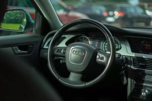 Black Audi Allroad 2009 in Liepaja, with an engine capacity of 2.00 L and mileage of 303 thousand km for 6800 €, photo 19 on AUTOMOTO.COM.LV