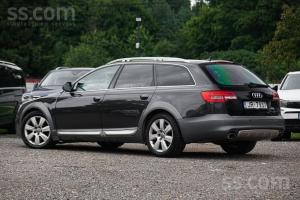 Black Audi Allroad 2009 in Riga, with an engine capacity of 2.70 L and mileage of 440 thousand km for 2990 €, photo 4 on AUTOMOTO.COM.LV