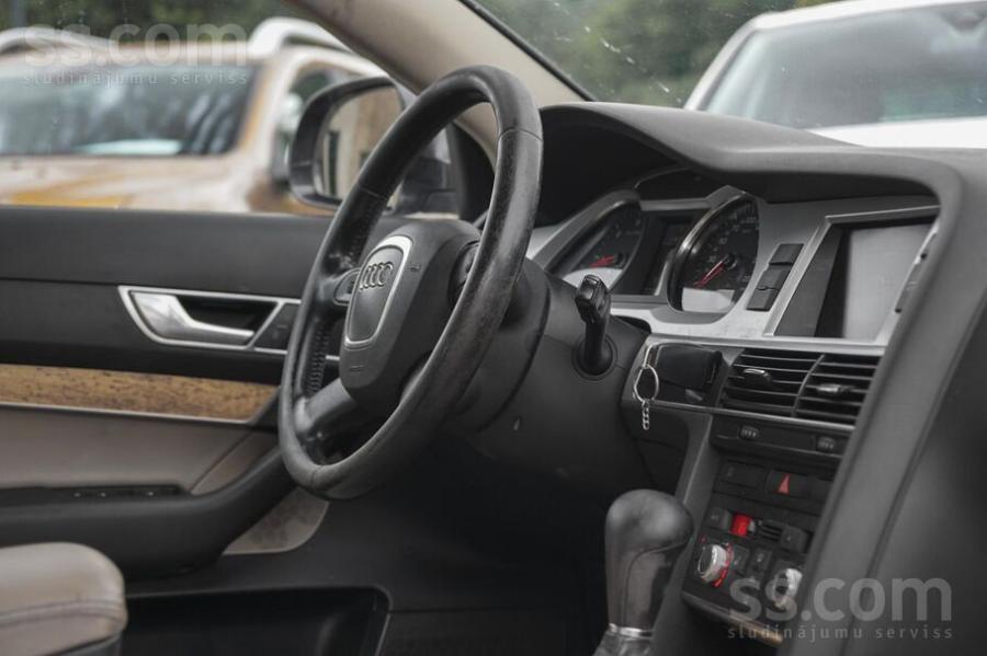 Black Audi Allroad 2009 in Riga, with an engine capacity of 2.70 L and mileage of 440 thousand km for 2990 €, photo 8 on AUTOMOTO.COM.LV