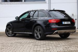 Melns Audi Allroad 2009 Rīga, ar dzinēja tilpumu 3.00 L un nobraukumu 0 tūkst. km par 5495 €, foto 6 vietnē AUTOMOTO.COM.LV