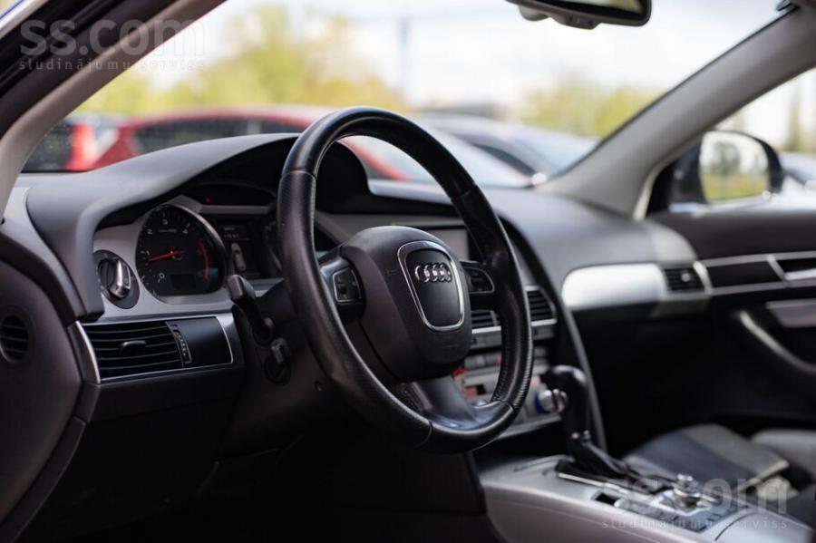 Black Audi Allroad 2010 in Riga, with an engine capacity of 3.00 L and mileage of 435 thousand km for 6290 €, photo 14 on AUTOMOTO.COM.LV