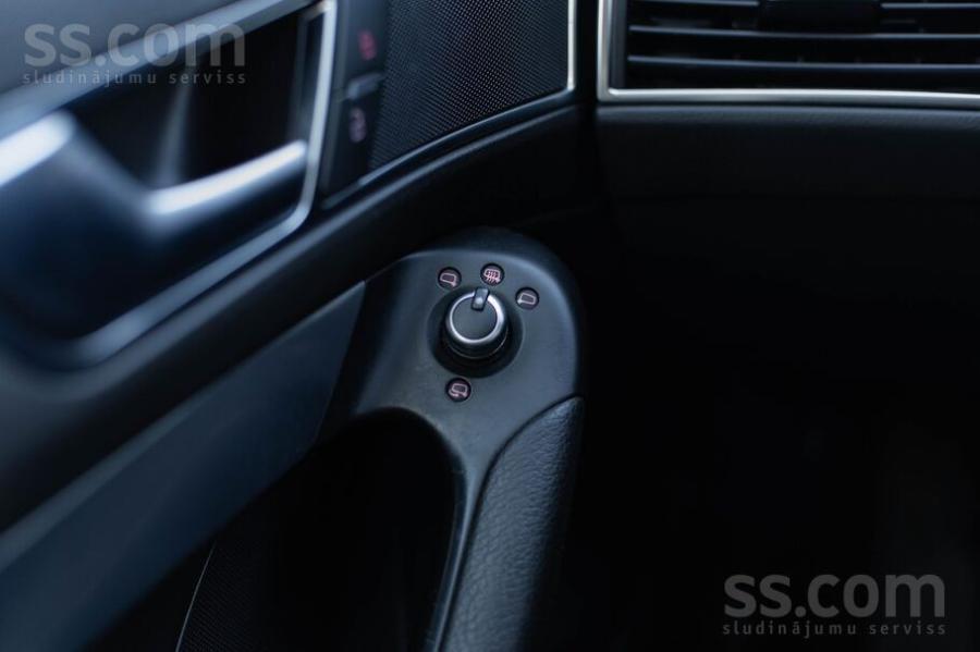 Black Audi Allroad 2010 in Riga, with an engine capacity of 3.00 L and mileage of 435 thousand km for 6290 €, photo 16 on AUTOMOTO.COM.LV