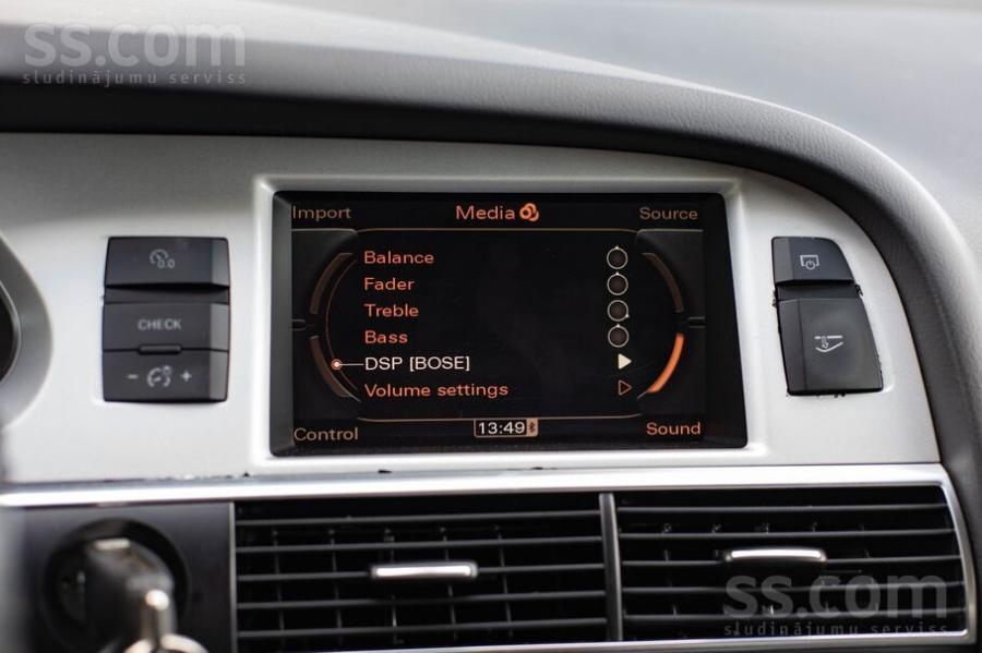 Black Audi Allroad 2010 in Riga, with an engine capacity of 3.00 L and mileage of 435 thousand km for 6290 €, photo 26 on AUTOMOTO.COM.LV