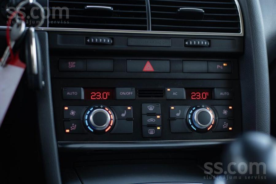 Black Audi Allroad 2010 in Riga, with an engine capacity of 3.00 L and mileage of 435 thousand km for 6290 €, photo 27 on AUTOMOTO.COM.LV