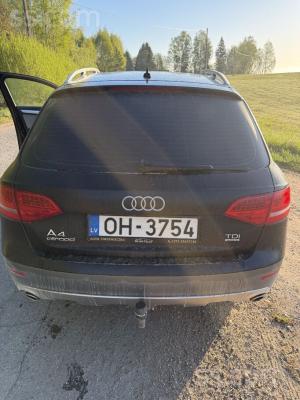 Melns Audi Allroad 2010 Kuldīga, ar dzinēja tilpumu 3.00 L un nobraukumu 330 tūkst. km par 7600 €, foto 8 vietnē AUTOMOTO.COM.LV