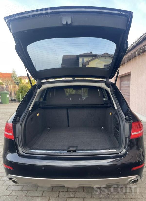 Black Audi Allroad 2011 in Riga, with an engine capacity of 3.00 L and mileage of 0 thousand km for 6350 €, photo 3 on AUTOMOTO.COM.LV