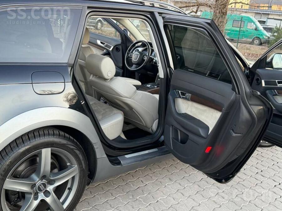Black Audi Allroad 2011 in Riga, with an engine capacity of 3.00 L and mileage of 0 thousand km for 6350 €, photo 25 on AUTOMOTO.COM.LV