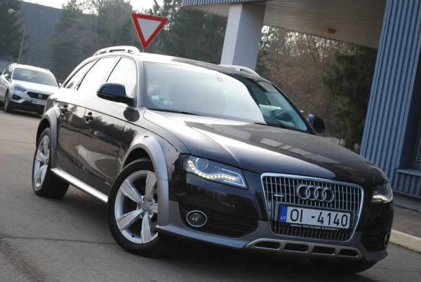 Black Audi Allroad 2011 in Riga, with an engine capacity of 3.00 L and mileage of 237 thousand km for 9990 €, photo 4 on AUTOMOTO.COM.LV