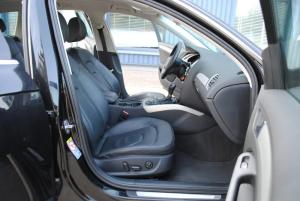 Black Audi Allroad 2011 in Riga, with an engine capacity of 3.00 L and mileage of 237 thousand km for 9990 €, photo 14 on AUTOMOTO.COM.LV