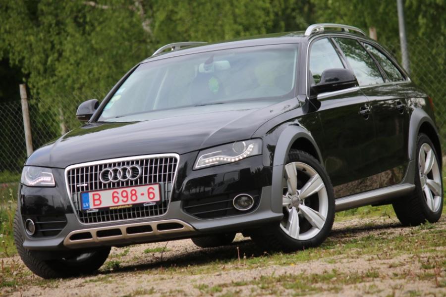 Black Audi Allroad 2011 in Riga, with an engine capacity of 3.00 L and mileage of 242 thousand km for 9990 €, photo 1 on AUTOMOTO.COM.LV