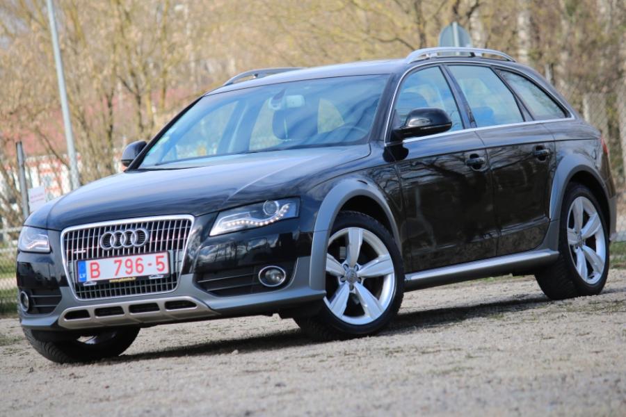Black Audi Allroad 2011 in Riga, with an engine capacity of 3.00 L and mileage of 242 thousand km for 9990 €, photo 3 on AUTOMOTO.COM.LV