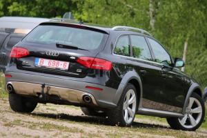 Black Audi Allroad 2011 in Riga, with an engine capacity of 3.00 L and mileage of 242 thousand km for 9990 €, photo 27 on AUTOMOTO.COM.LV