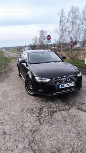 Black Audi Allroad 2012 in Aizkraukle, with an engine capacity of 2.00 L and mileage of 298 thousand km for 11500 €, photo 1 on AUTOMOTO.COM.LV