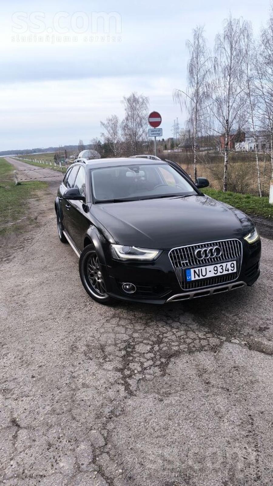 Black Audi Allroad 2012 in Aizkraukle, with an engine capacity of 2.00 L and mileage of 298 thousand km for 11500 €, photo 1 on AUTOMOTO.COM.LV
