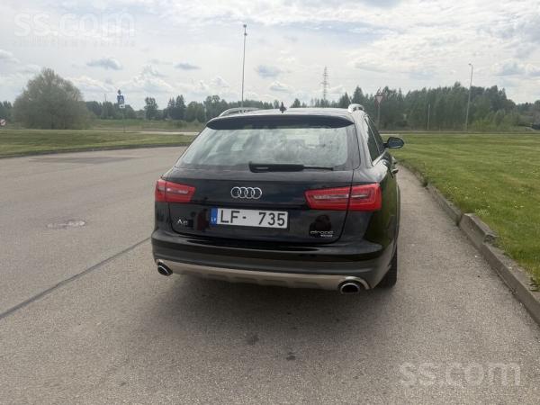 Black Audi Allroad 2012 in Ogre, with an engine capacity of 3.00 L and mileage of 312 thousand km for 10900 €, photo 5 on AUTOMOTO.COM.LV