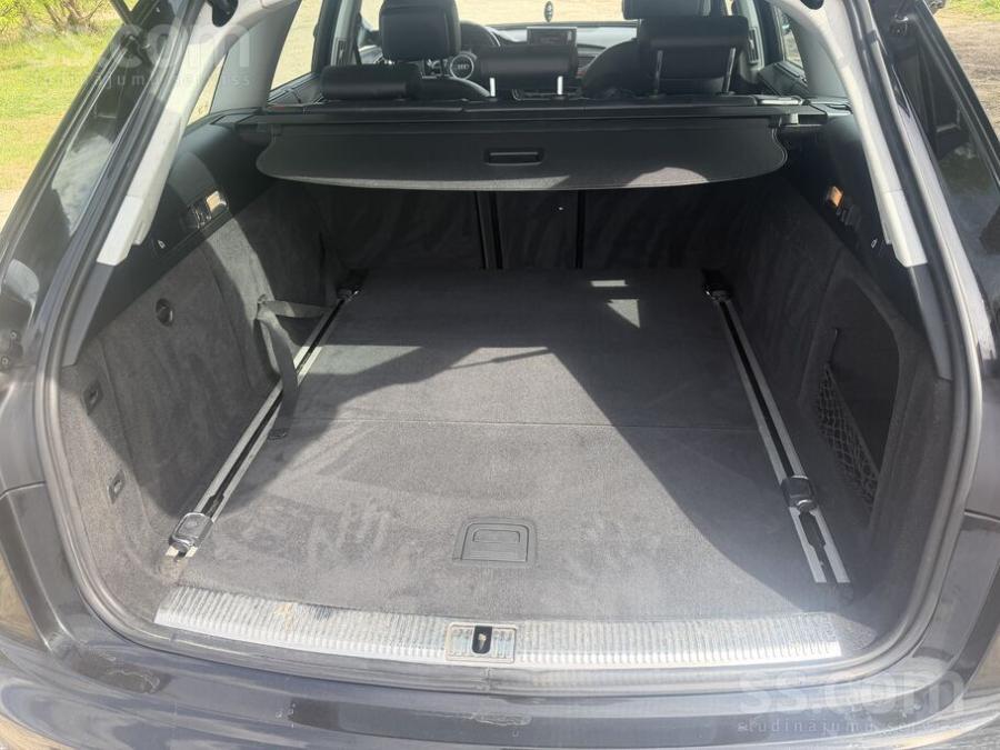 Black Audi Allroad 2012 in Ogre, with an engine capacity of 3.00 L and mileage of 312 thousand km for 10900 €, photo 13 on AUTOMOTO.COM.LV