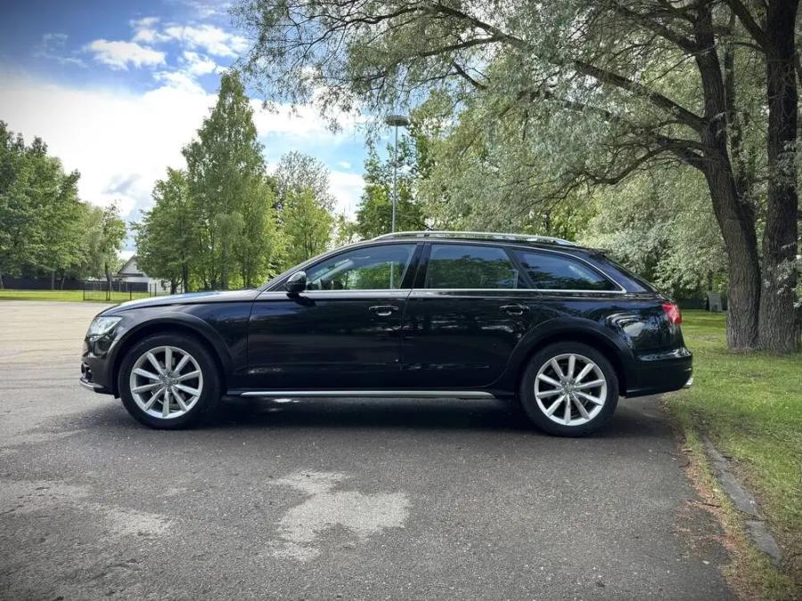 Melns Audi Allroad 2012 Jūrmala, ar dzinēja tilpumu 3.00 L un nobraukumu 301 tūkst. km par 11900 €, foto 5 vietnē AUTOMOTO.COM.LV